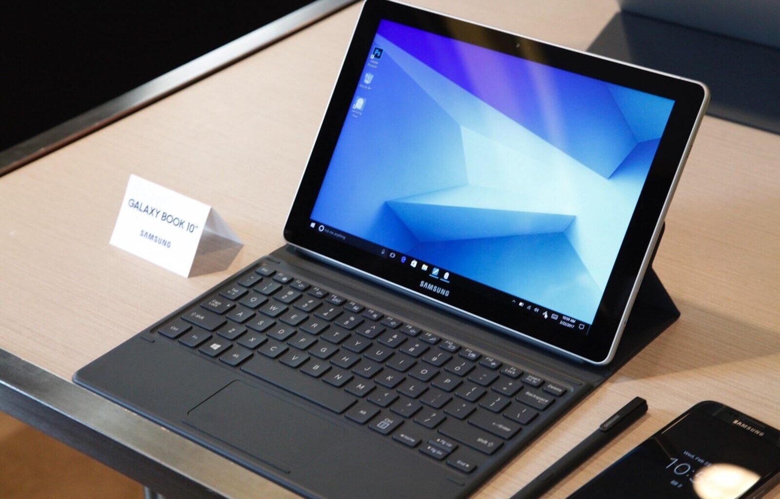 [HANDS-ON] Samsung Galaxy Book na MWC 2017
