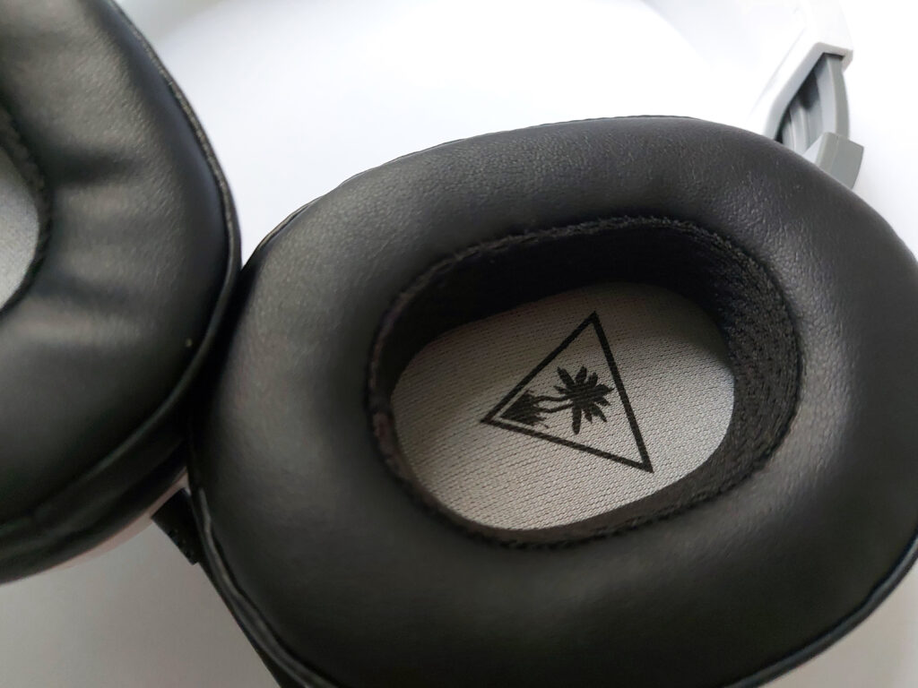 REVIEW: Turtle Beach Recon 200, um ótimo headset gamer com fio (e bateria)