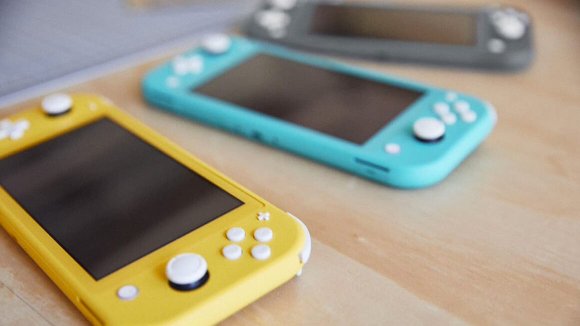 Nintendo Switch Lite chega em setembro no Brasil