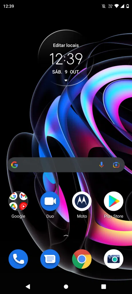 REVIEW: Motorola Edge 20 Pro is the premium phone with a slight bitterness