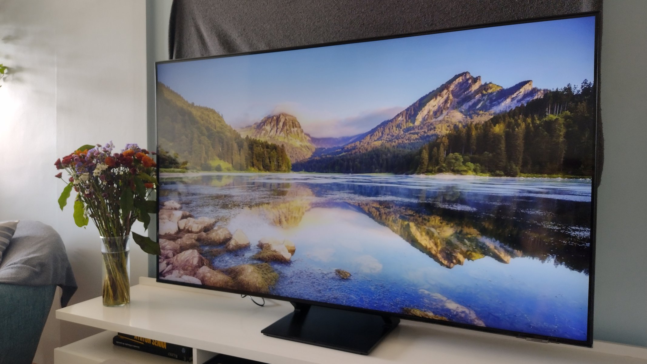 Samsung QLED Q70A 4K TV is the balance between quality and multipurpose
