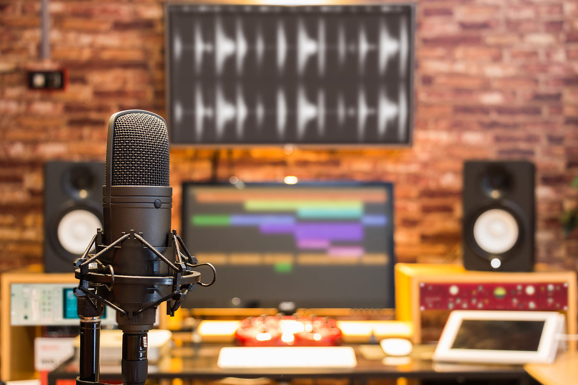 Quais são os equipamentos para montar um home studio?