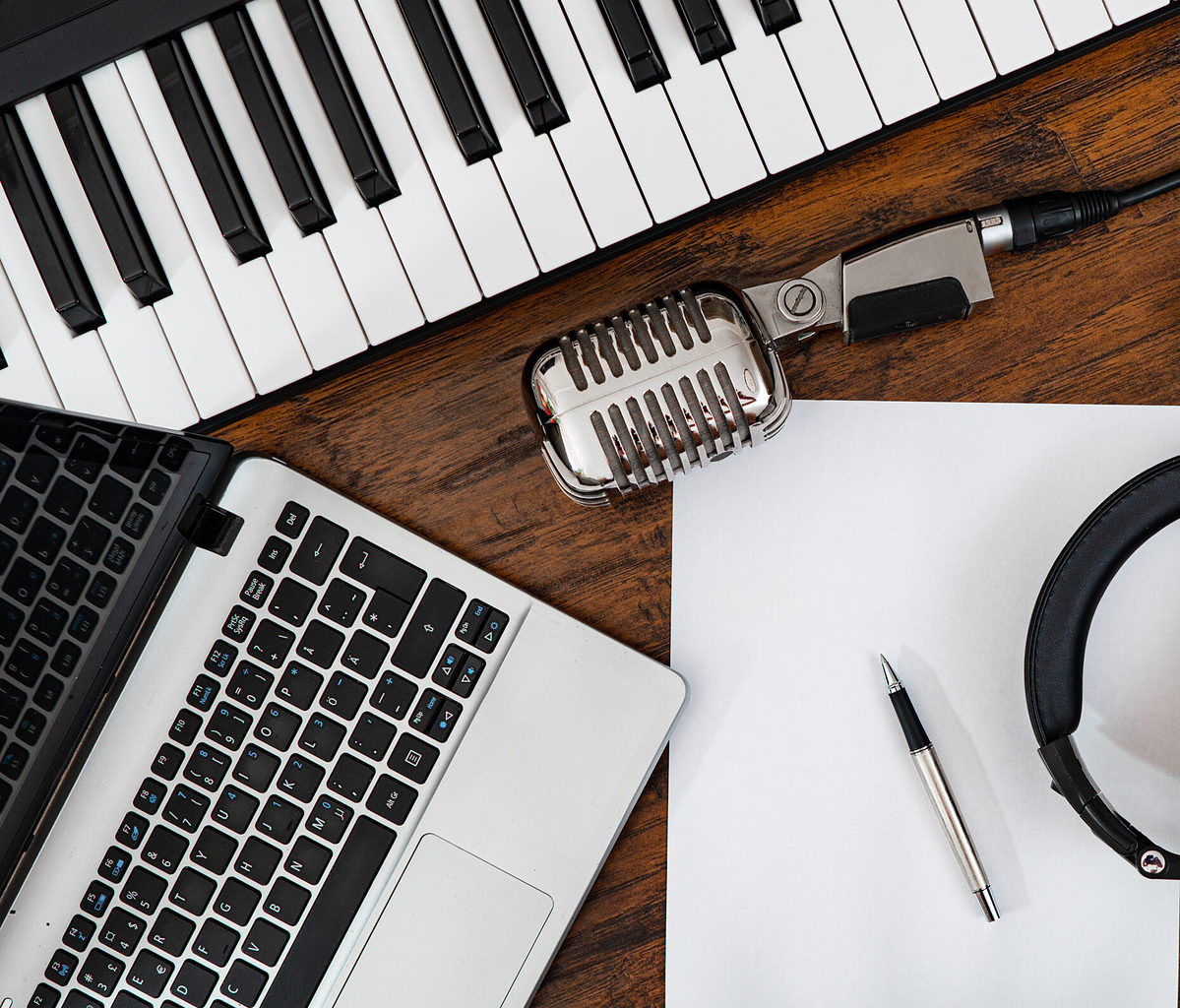 Quais são os equipamentos para montar um home studio?