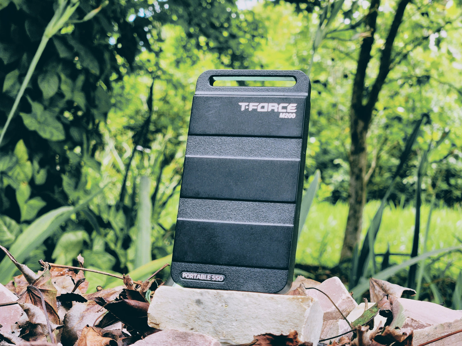 REVIEW: SSD externo T-FORCE M200 tem números impressionantes