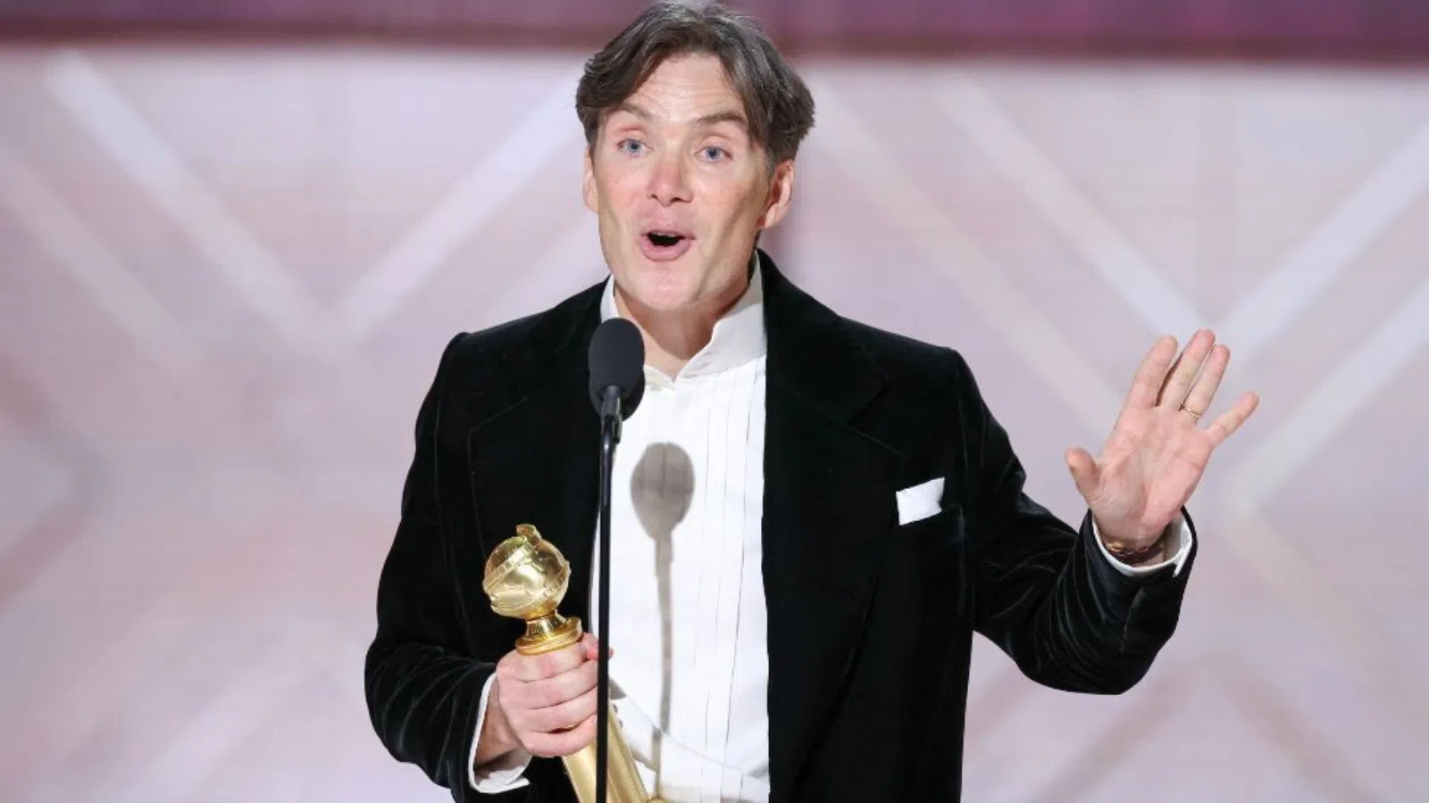 With Oppenheimer's show, see all the winners of the 2024 Golden Globes