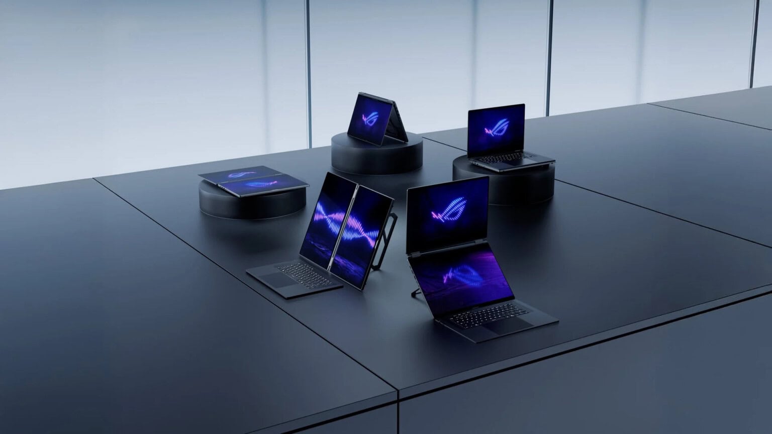 ROG Zephyrus Duo: ASUS traz notebook com 2 telas para o Brasil